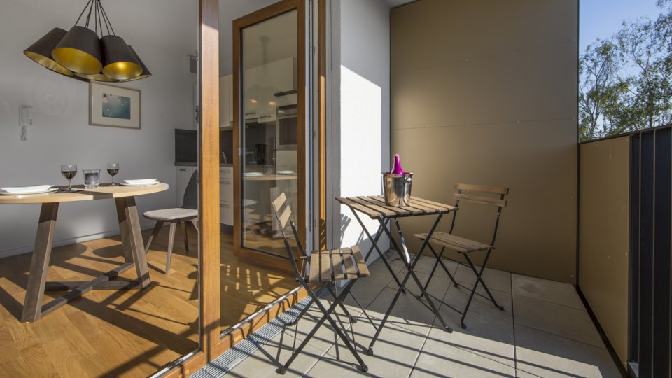 LivingRoom Gold Bad Homburg BEVEO Immobilien GmbH Rhein Main Gebiet LivingRoom Gold Bad Homburg BEVEO Immobilien GmbH Rhein Main Gebiet